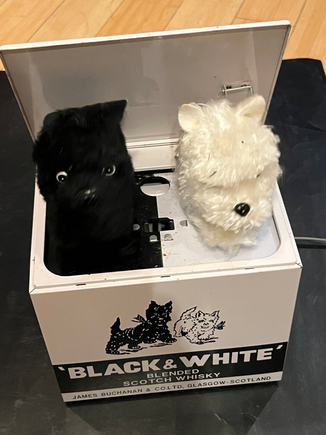 RARE Working Black & White Blended Scotch Animatronic Display - Etsy