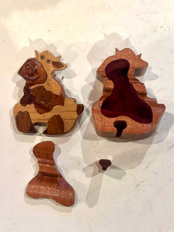 Wooden inlaid puzzle box, RARE & UNIQUE - Gem