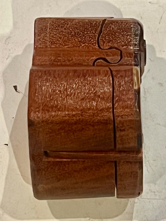 Wooden inlaid puzzle box, RARE & UNIQUE - Gem