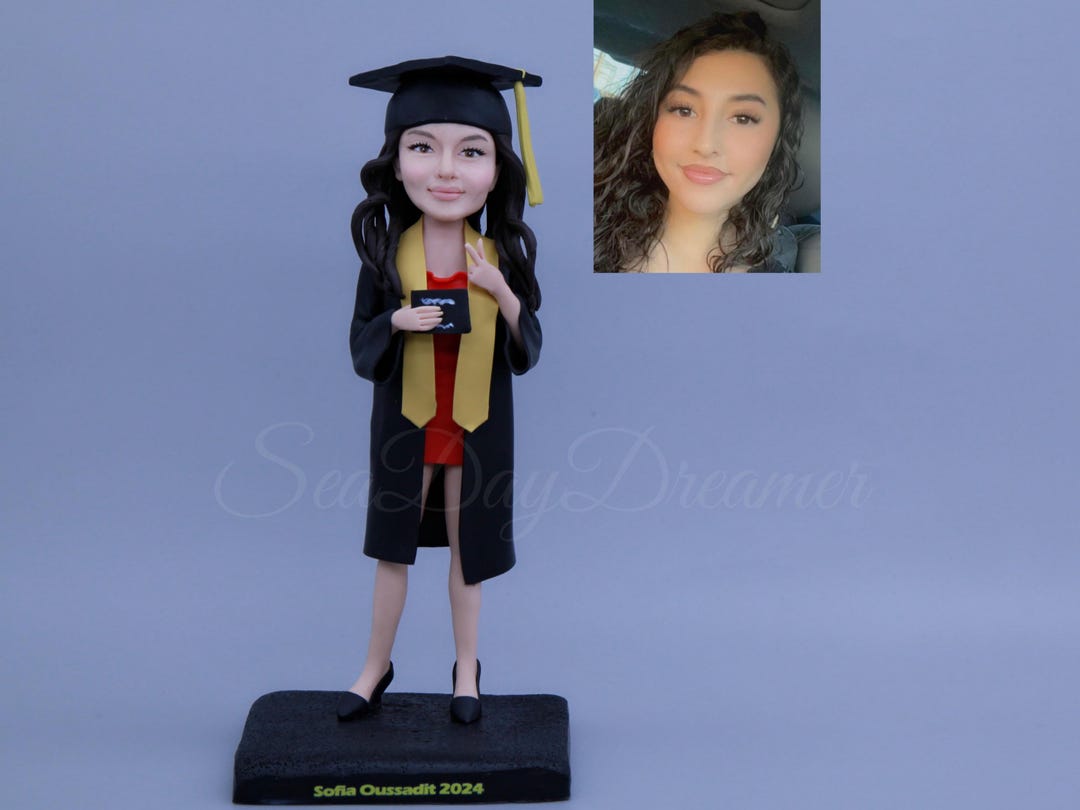 Custom Graduate Bobblehead, Graduation Cake Topper, Computer Science ...