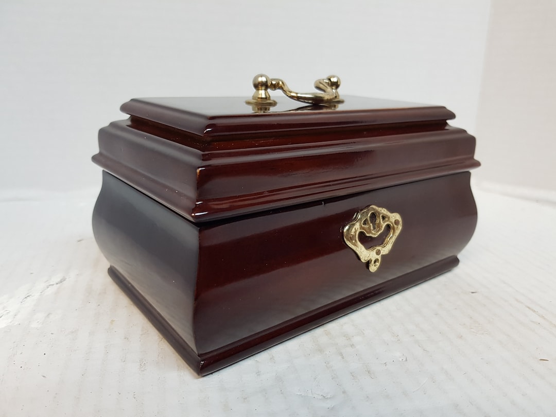 Jewellery Chest, Hidden Compartment, Ring Holder, Wood Chest, Jewellery ...