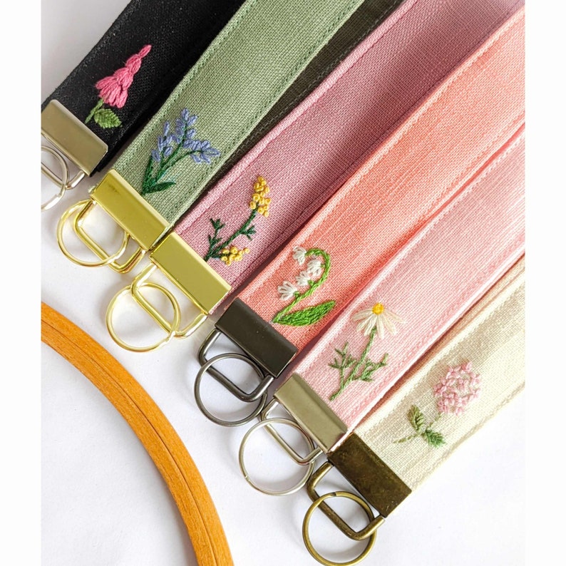 Personalized Keychain, Flower Embroidered Key Fob, Personalized ...