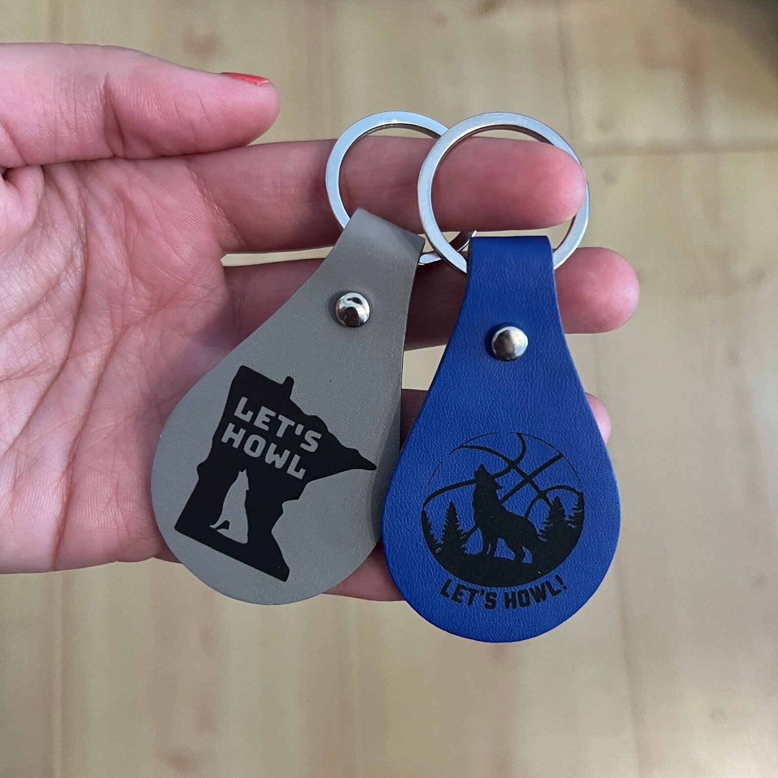 Minnesota Timberwolves Fan Gear: Laser Engraved Leather Keychains ...