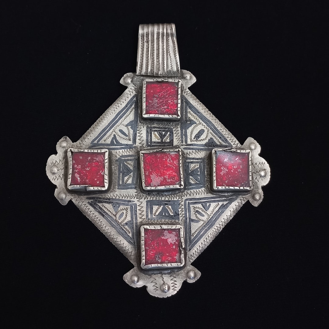 Rare Berber Silver Pendant With Niello From MOROCCO-IDA OUNIDIF ...