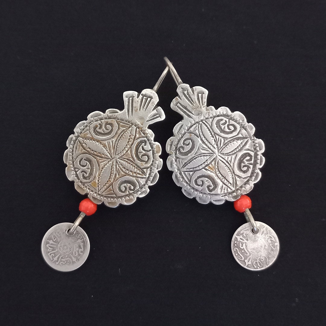 Antique Silver Berber Earring From Southern Morocco. Ancient Berber ...