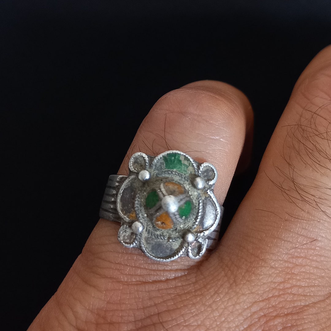Very Old Silver Berber Ring With Enamel From Southern MOROCCO-TIZNIT ...