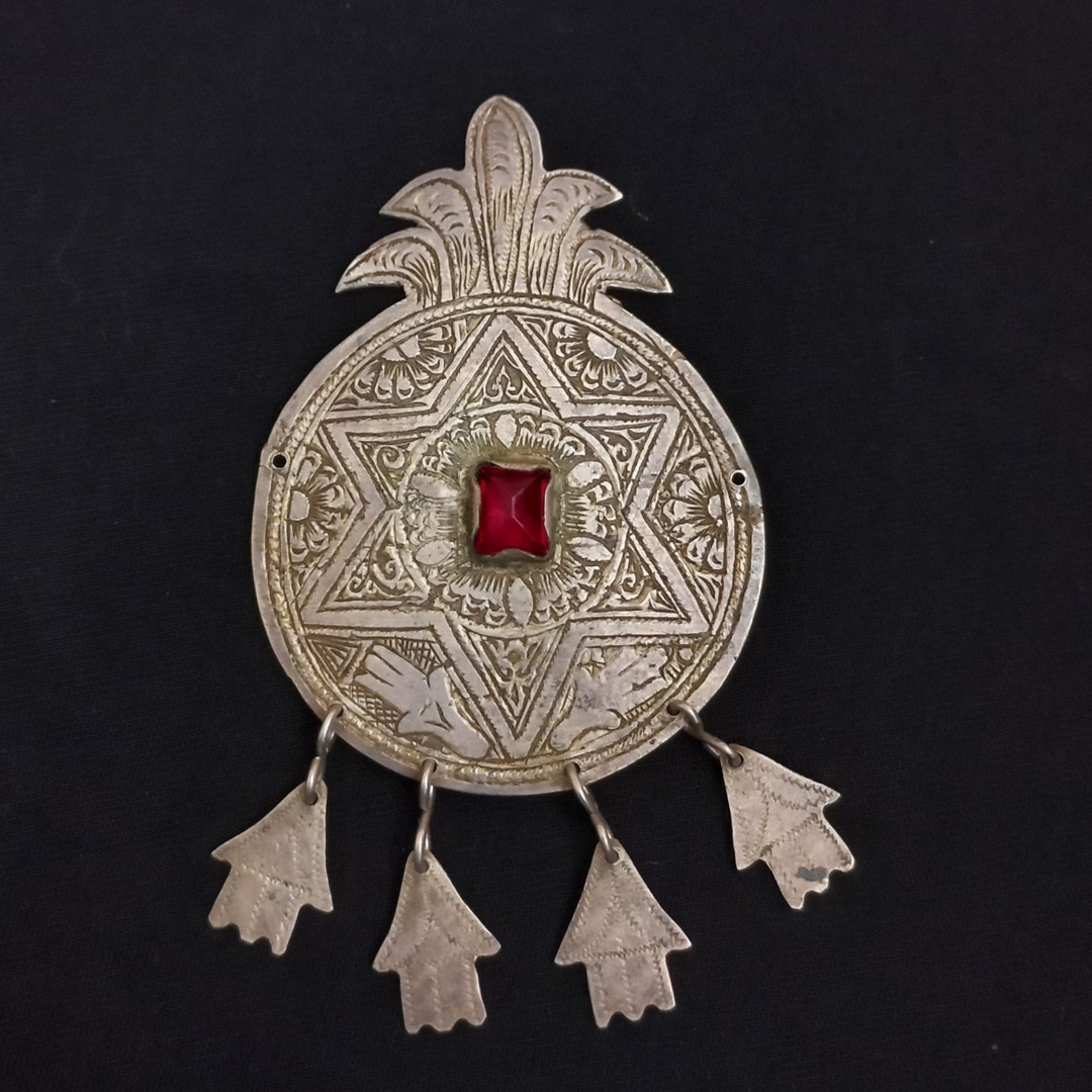 Rare Ancient Silver Berber Pendant From MOROCCO. Antique Berber Jewelry ...