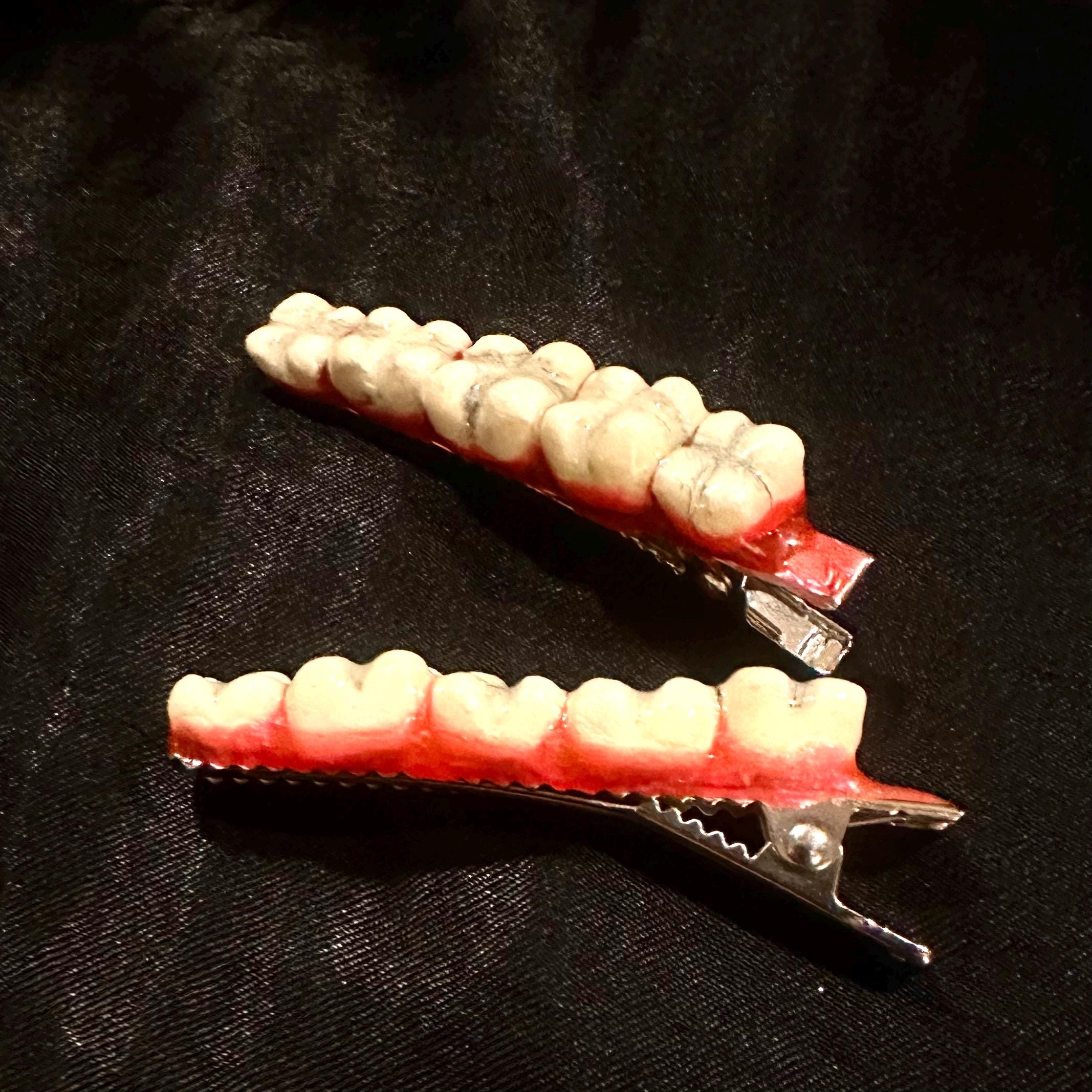 Faux Teeth Realism Hairclip 2 Pack - Goth Hair Accessory, Halloween ...