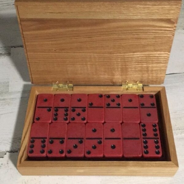 Dominoes Vintage - Etsy