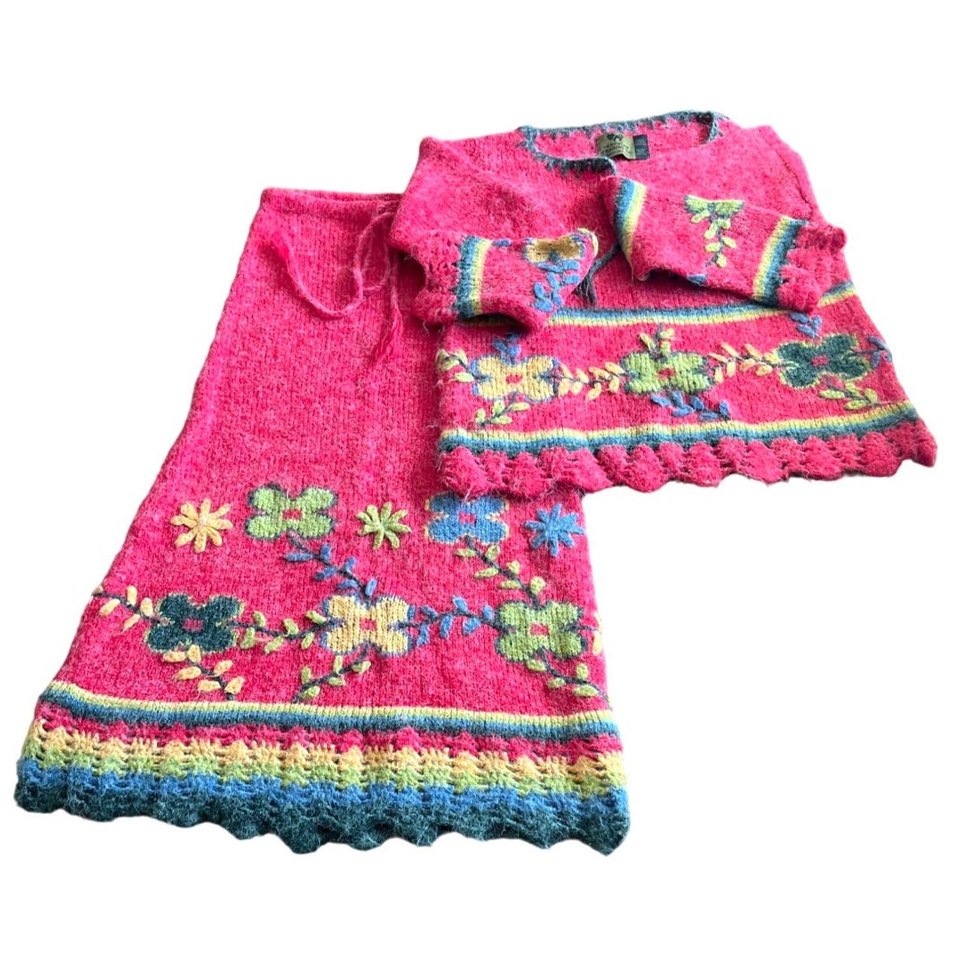 Peruvian Trading Co. Made in Peru Red Floral Design Sweater Skirt Set ...