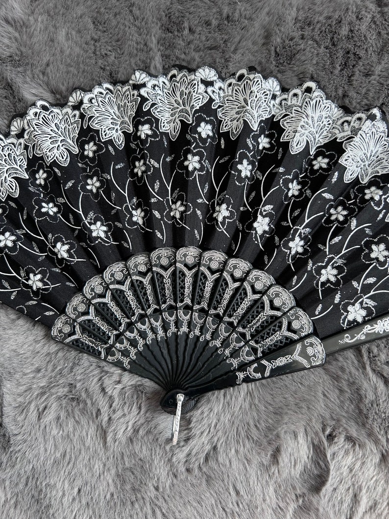 Hand Held Foldable Victorian Fan - Etsy
