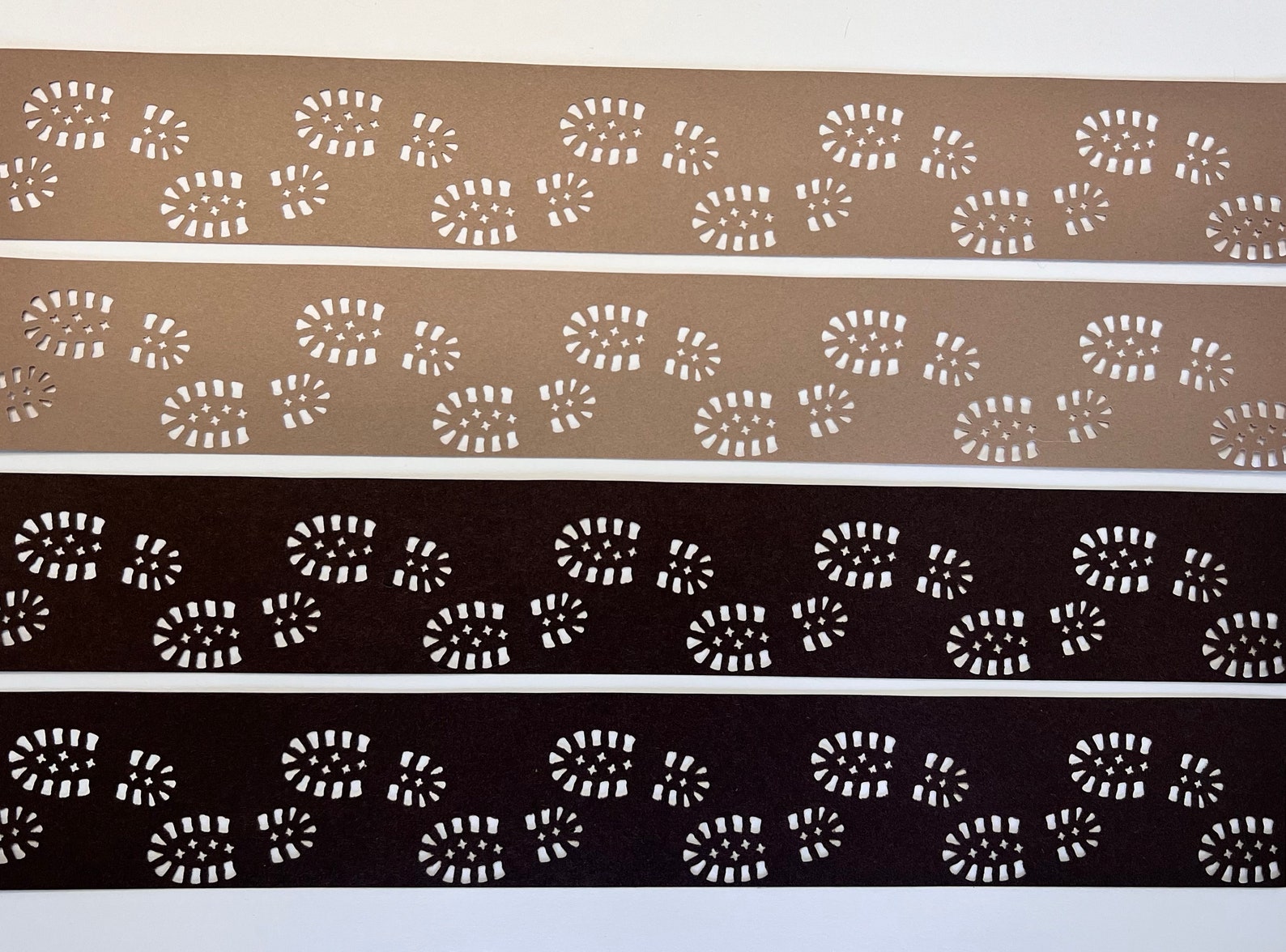 Creative Memories Boot Print Decorative Border Punch Cardstock Die Cut ...