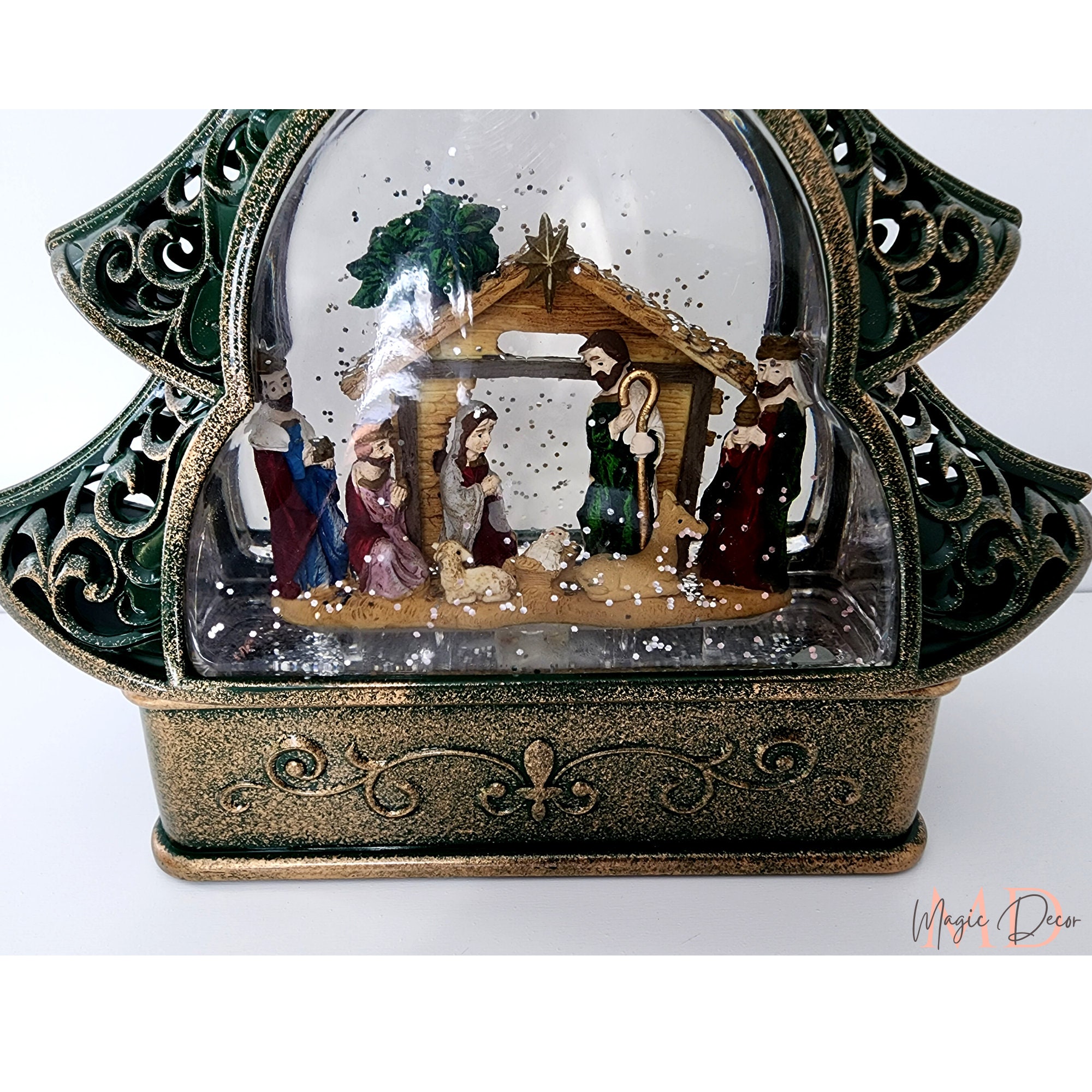 Luminous Manger Tree Water Bubble With Snow Effect, Artificial ...