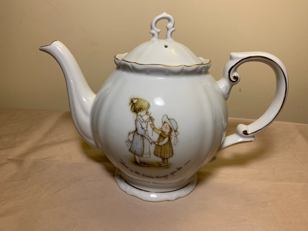 Holly Hobbie “love is the Little Things You Do” Tea Pot and Cup Sold ...