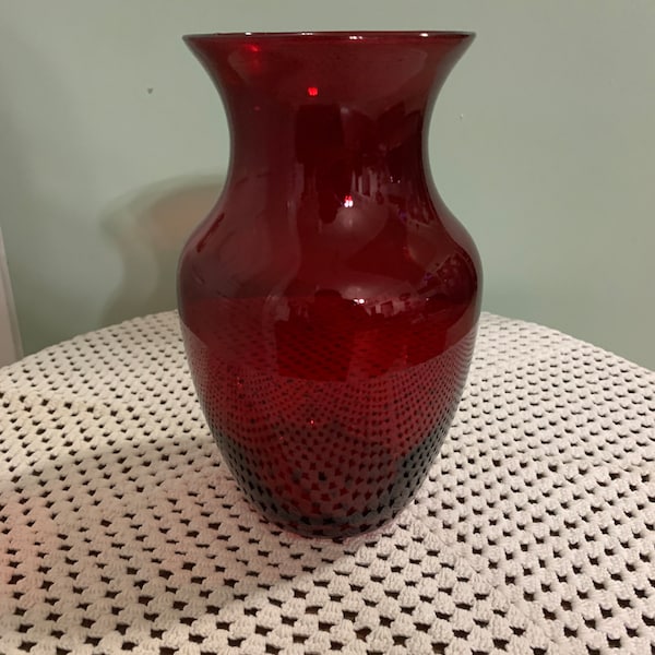 Ruby Red Vase - Etsy