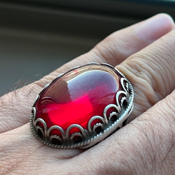 Antique Garnet Ring - Etsy