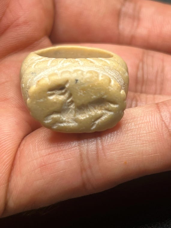 Beautiful Ancient Intaglio 2 faces Carnelian Stone an… - Gem