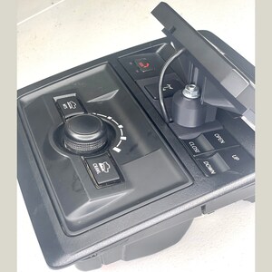 3rd Gen Toyota Tacoma Overhead Console Mount Auxbeam 8 Gang XL Car ...