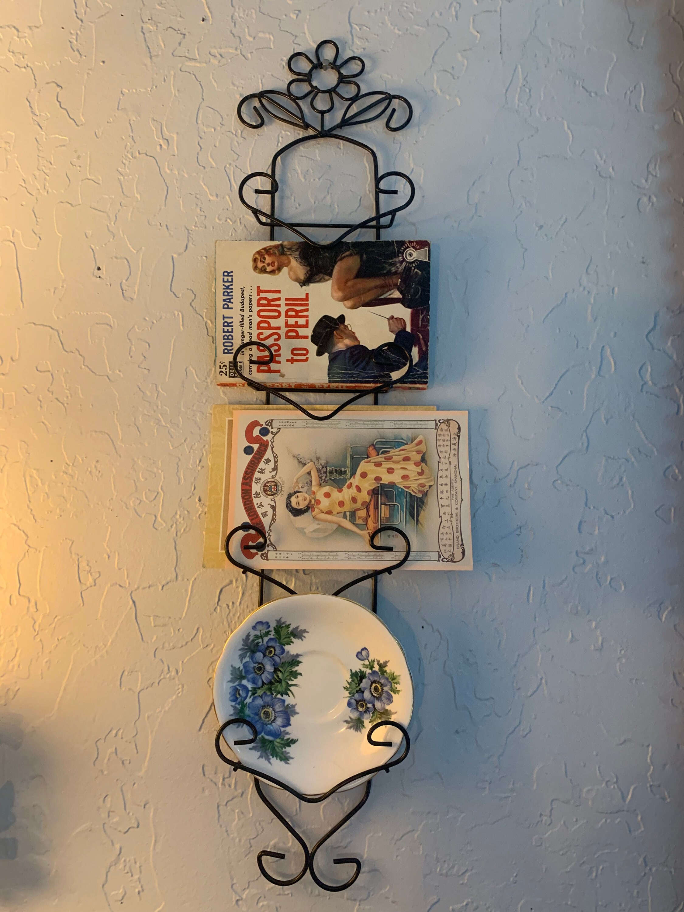 Vintage Black Metal Display Plate Holder Organizer - Etsy