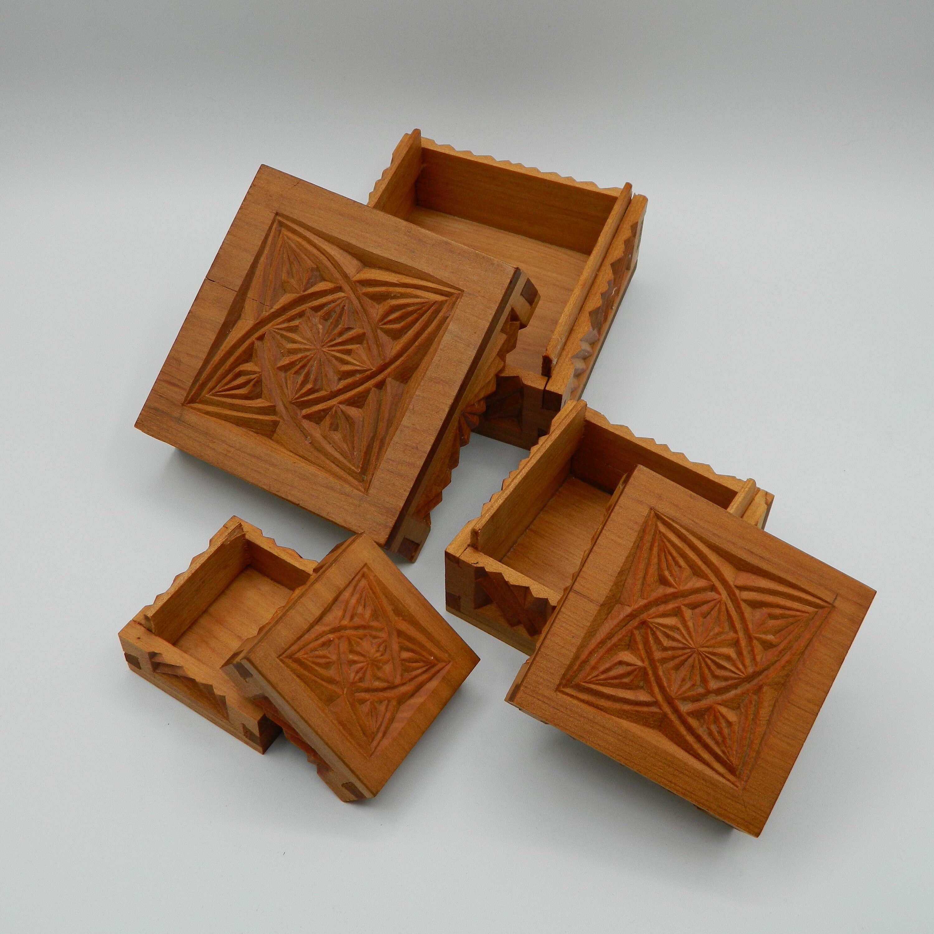 Celtic Star Hand-carved Nesting Boxes Set of 3 - Etsy