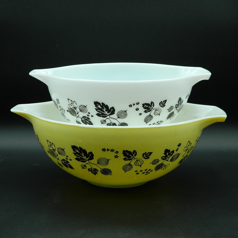 Pyrex Gooseberry - Etsy