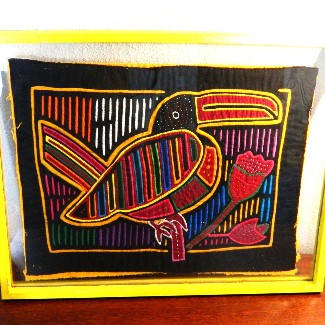 Panamanian Guna Indian Toucan/parrot Mola Panel 13"h X 17"w (right ...