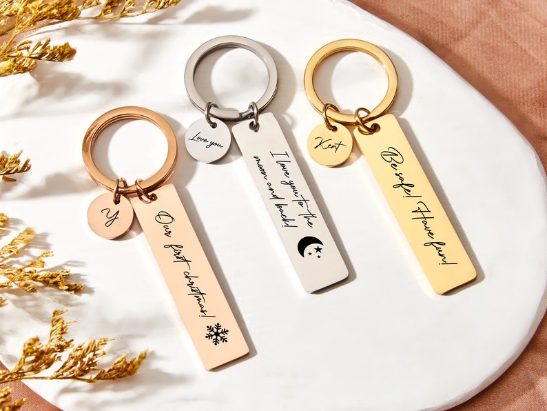 Custom Couple Keychain Personalized Gift for Boyfriend - Etsy