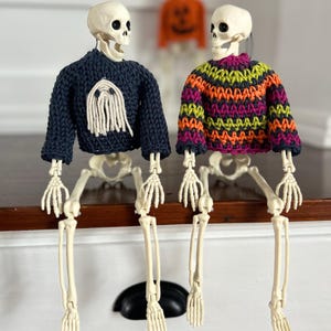 CROCHET PATTERN ⨯ Spooky Tiny Sweaters ⨯ Halloween Decoration ⨯ Garland ...