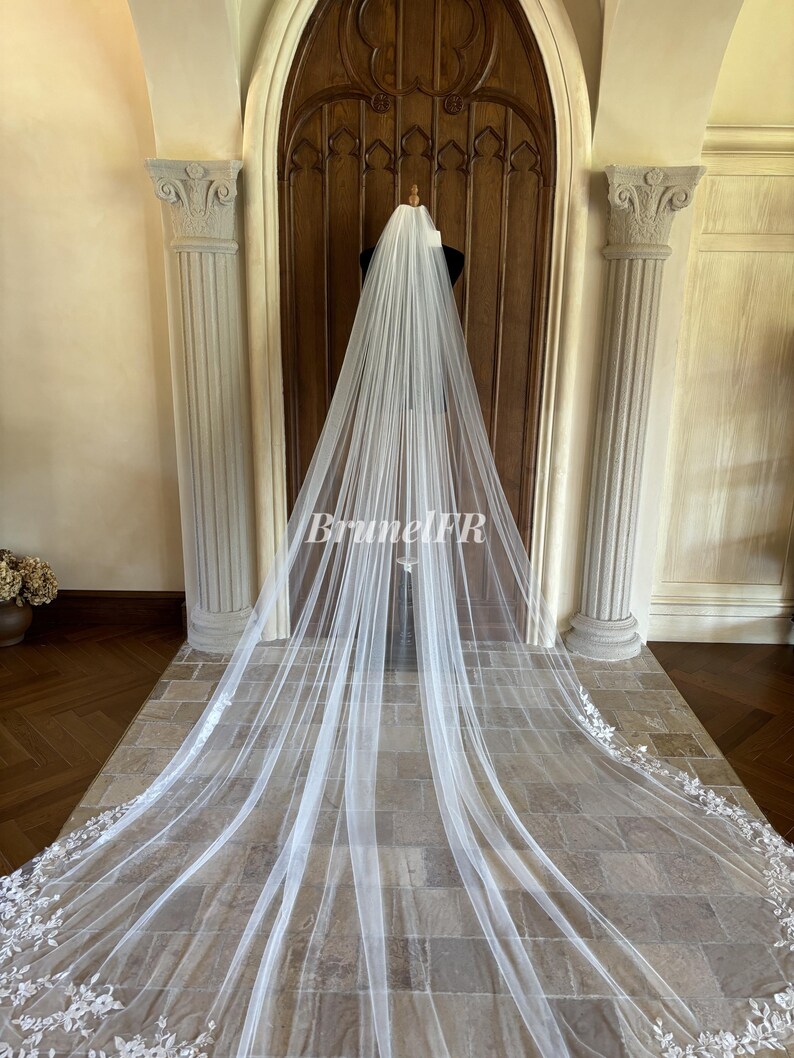 Elegant Flower Veil Cathedral Veil Wedding Bridal Veil Custom Length ...