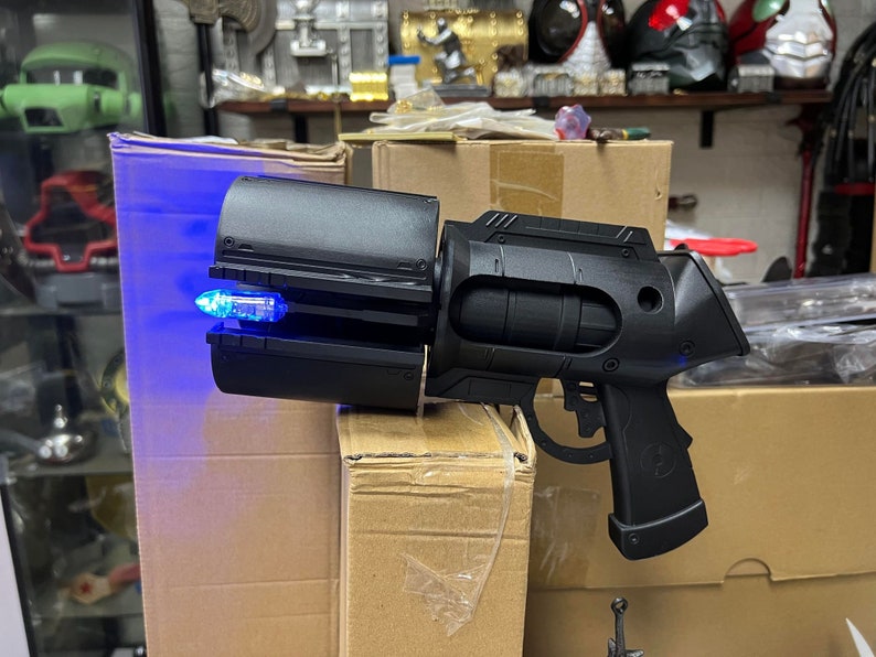 GANTZ X Gun Painted With LED Cosplay Weapon Prop - Etsy