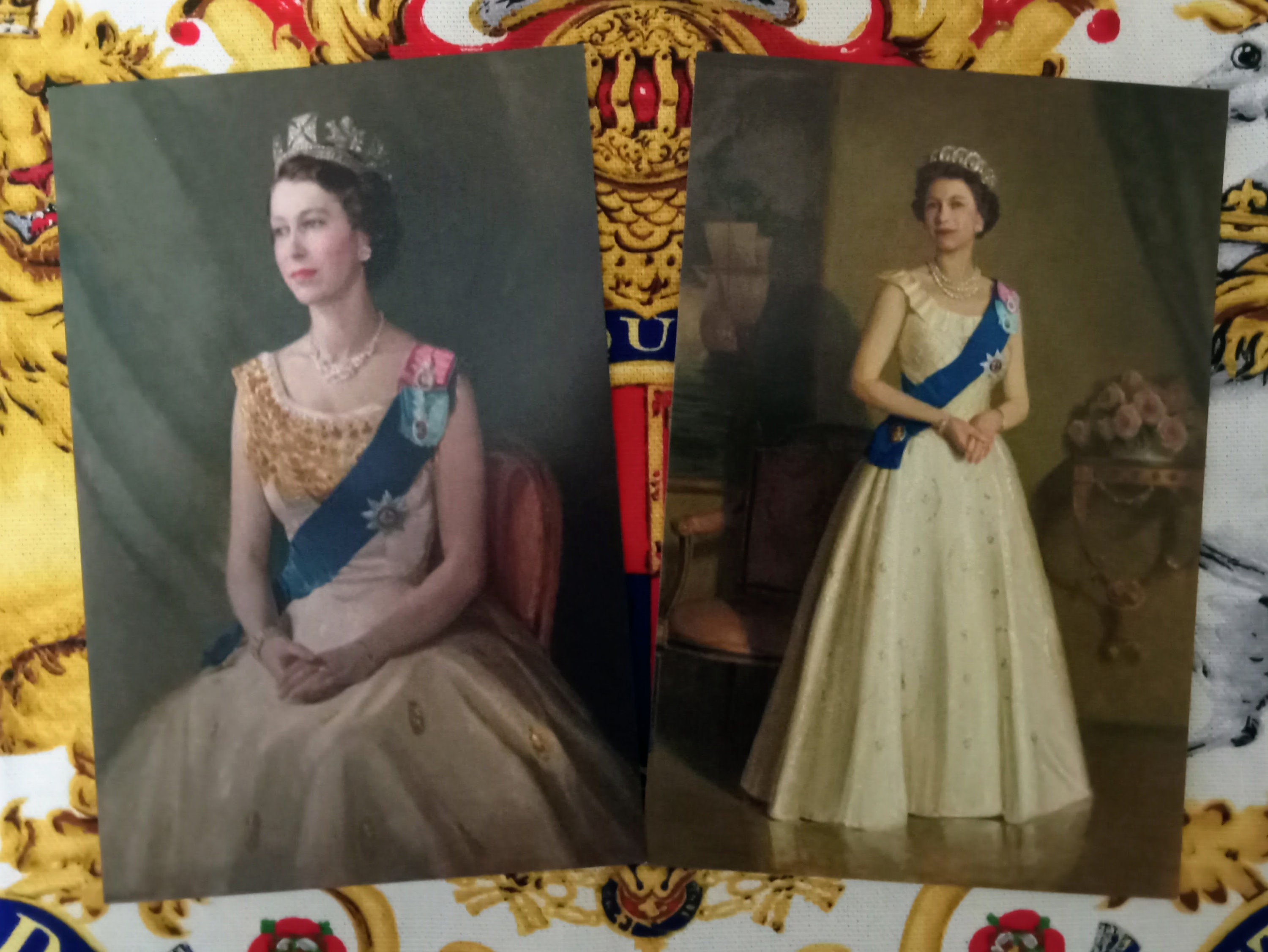 Queen Elizabeth II 4x6 Memorial Cards/ Modern Postcards - Fildes Boden ...