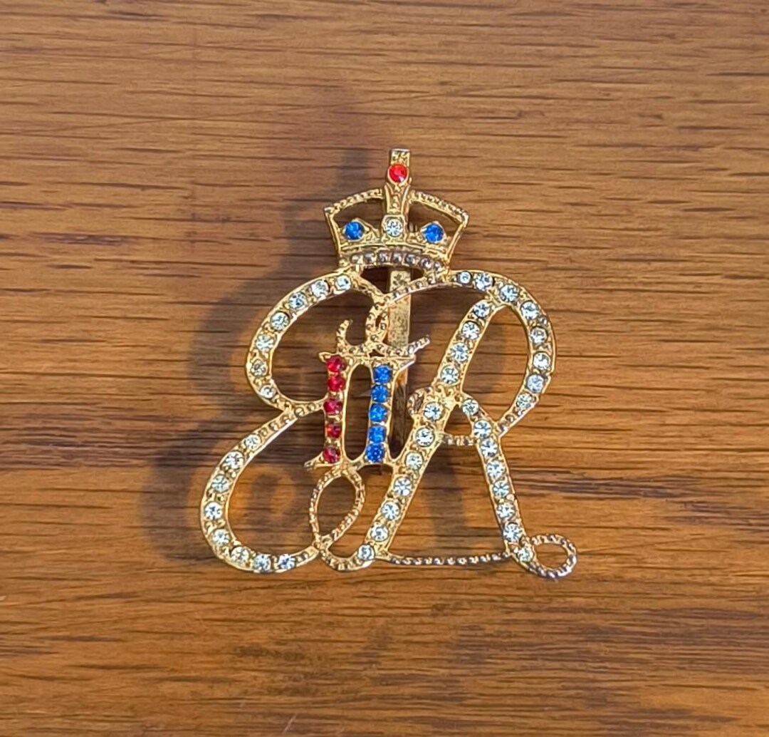 Vintage "erii" Queen Elizabeth II 1953 Coronation Gold Metal Pin Brooch ...