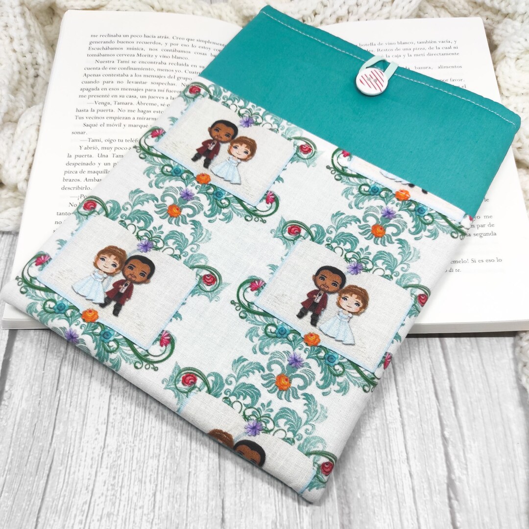 Daphne and Duke Book Cover Book Cover With Pocket Carrying - Etsy
