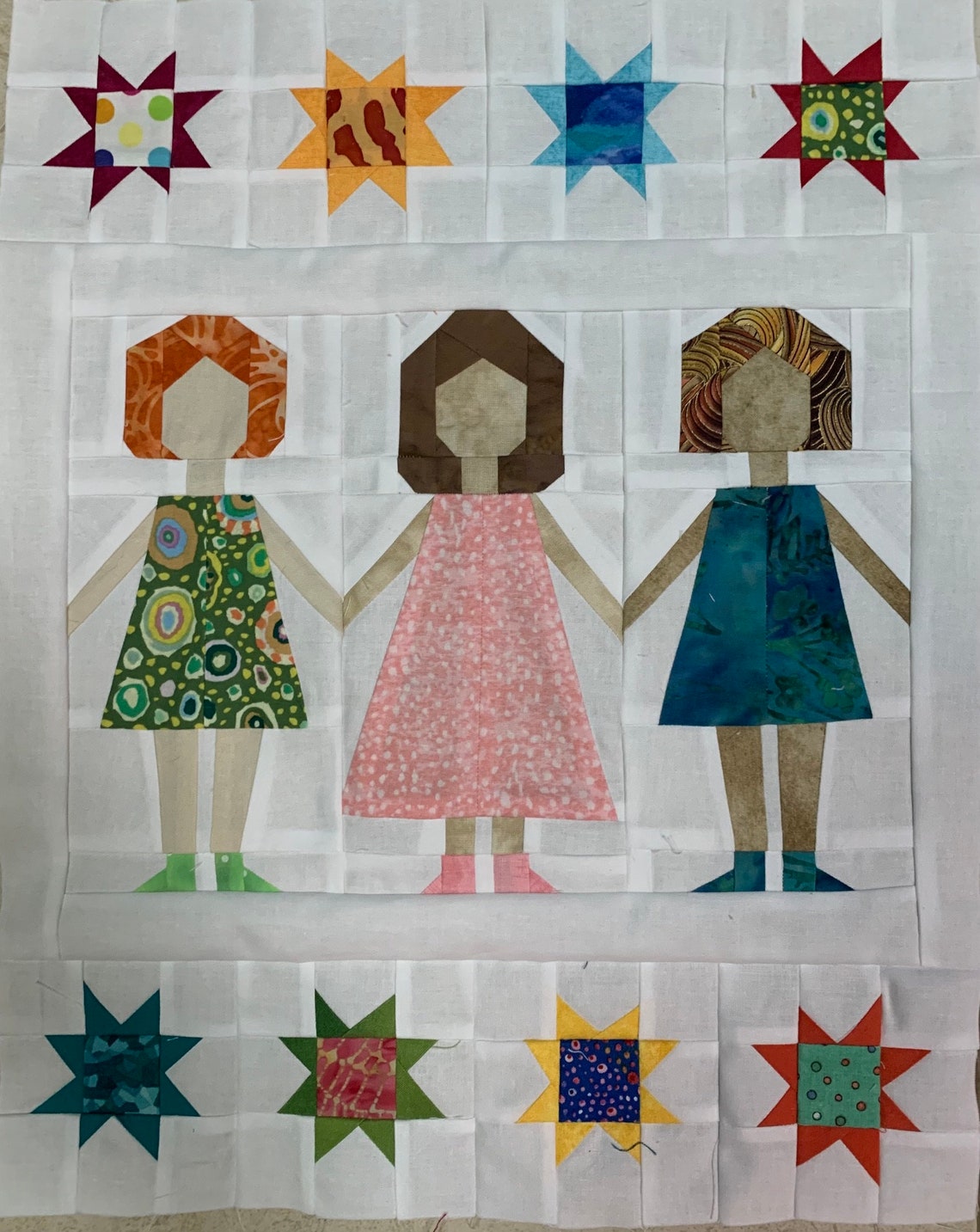 Holding Hands Paper Doll Girl FPP Pattern - Etsy