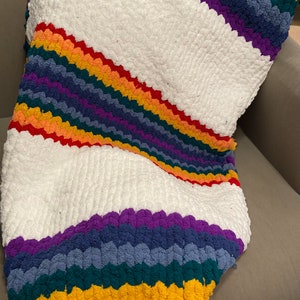 Cuddle the Rainbow Chunky Knit Blanket - Etsy