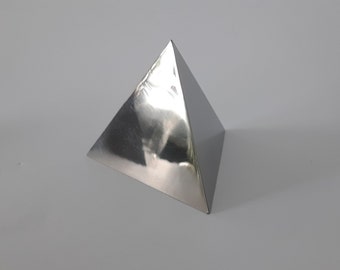 Clear Quartz Tetrahedron Pyramid W/ Reiki | Sacred Geometry | Platonic ...