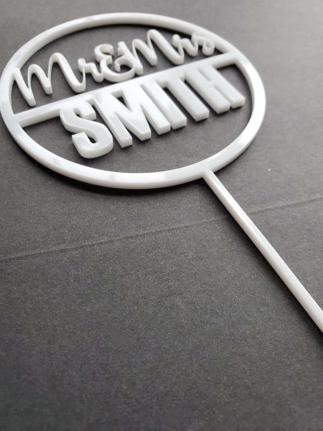 Wedding Cake Topper. Mr and Mrs Round Cake Topper. - Etsy