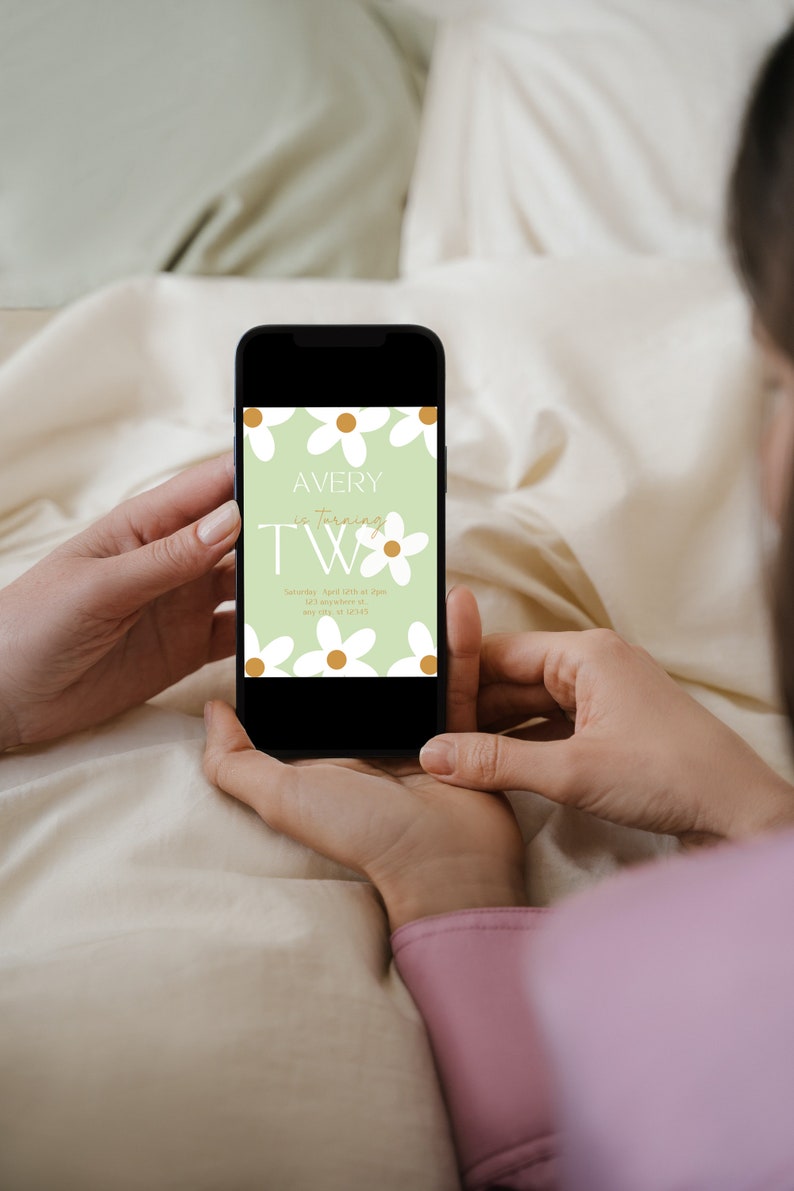 Turning TWO Flower Birthday Invitation Editable Printable - Etsy