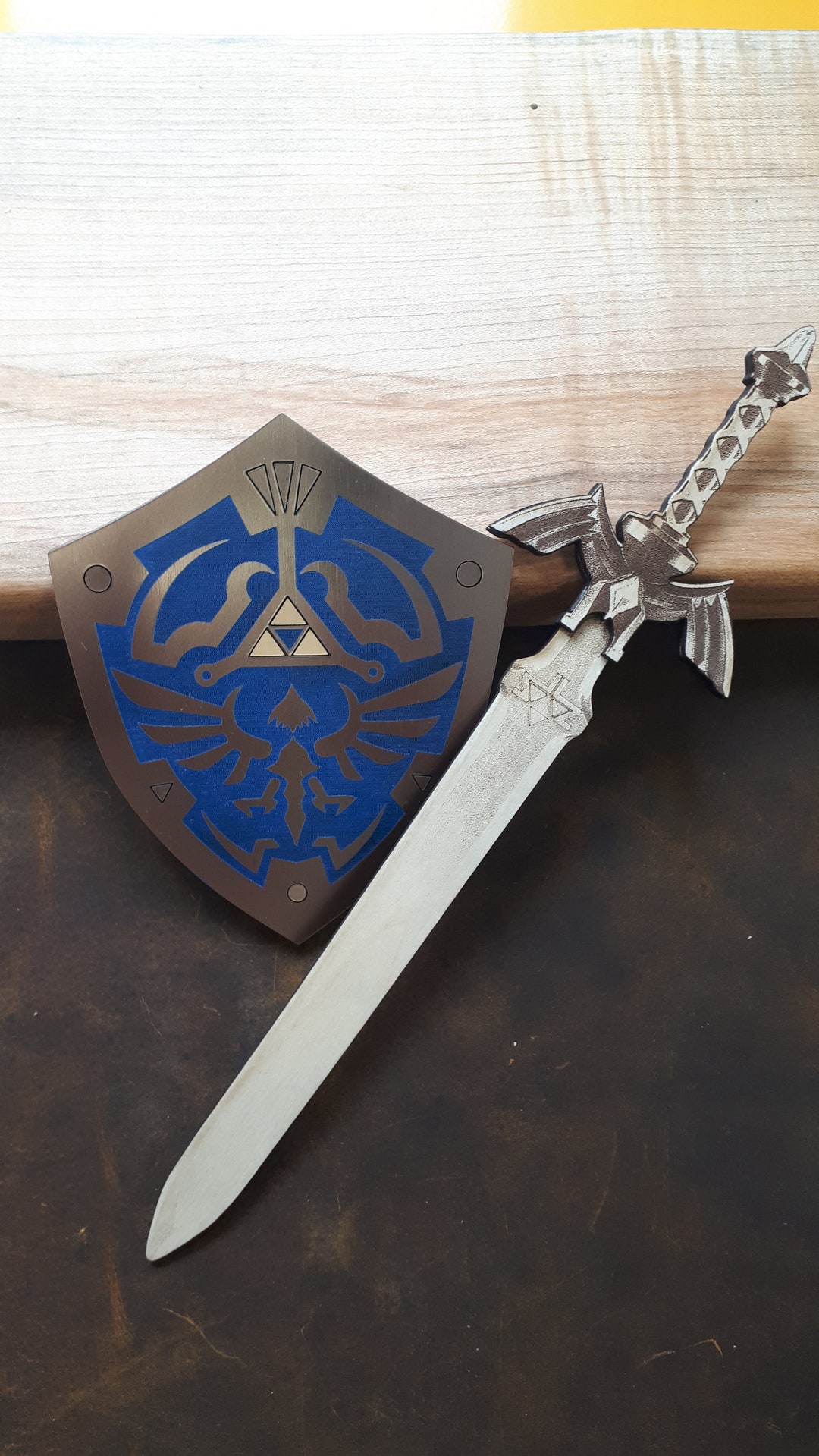 Hylian Shield Coaster Legend of Zelda Inspired Drink Coaster Link ...