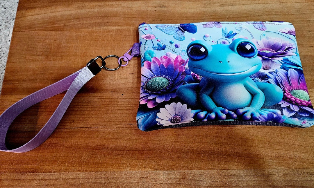 Frog Clutch, Cute Frog Purse 6" X 9" With Wrist Strap - Etsy