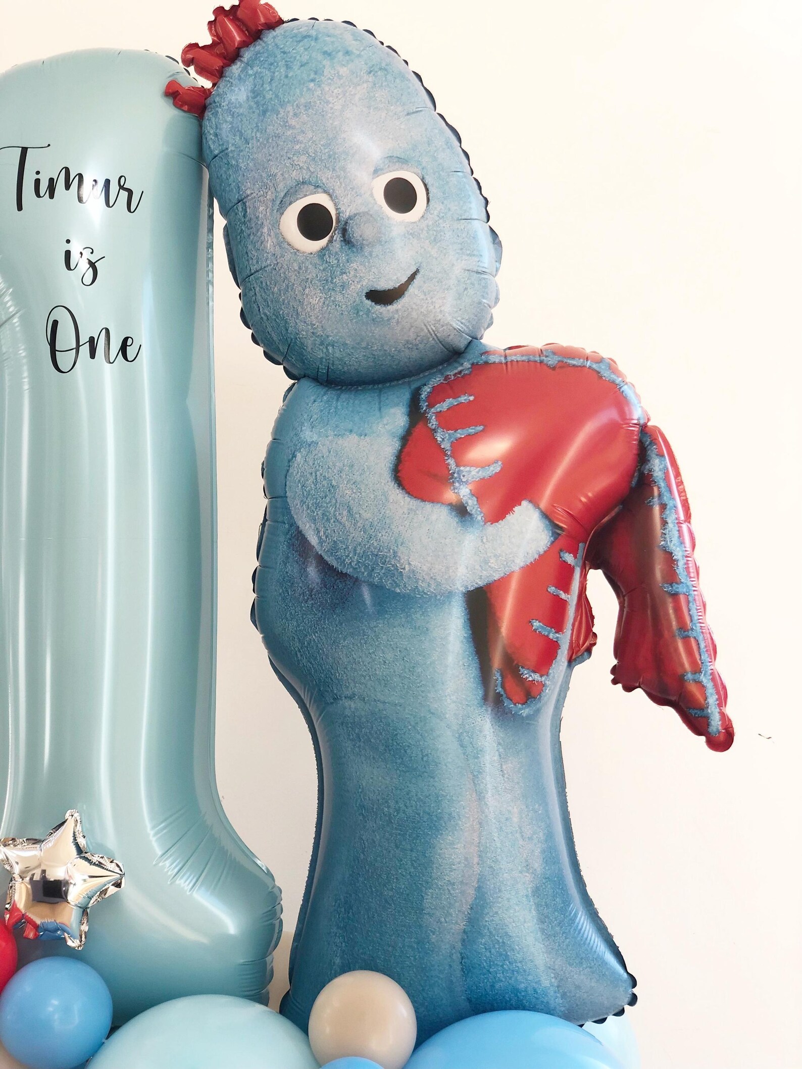 DIY Large Igglepiggle Balloon Sculpture, Iggle Piggle Balloon Stack, in ...