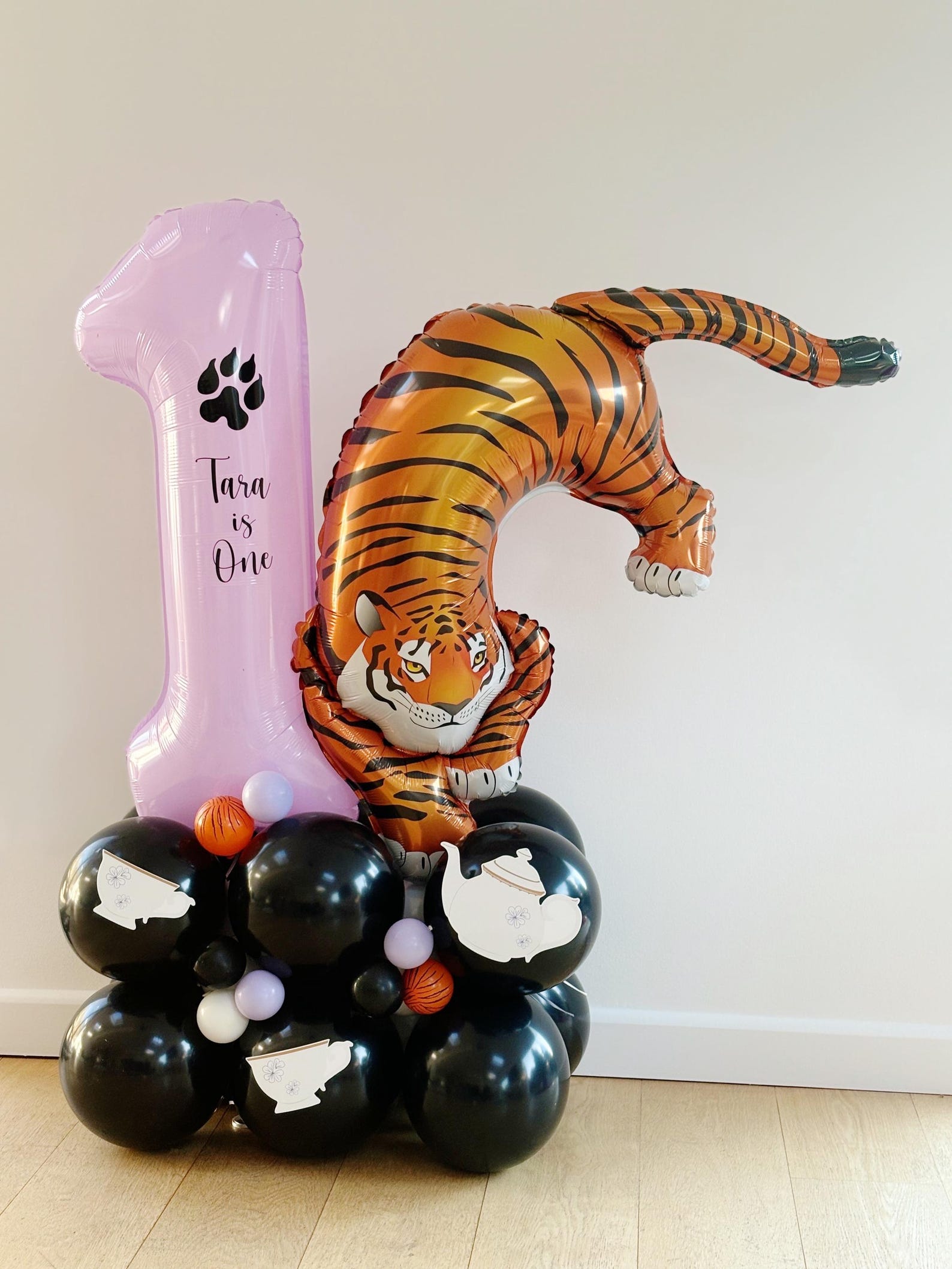 High Quality Tiger Balloon Sculpture, Any Number, Tiger Balloon Stack ...