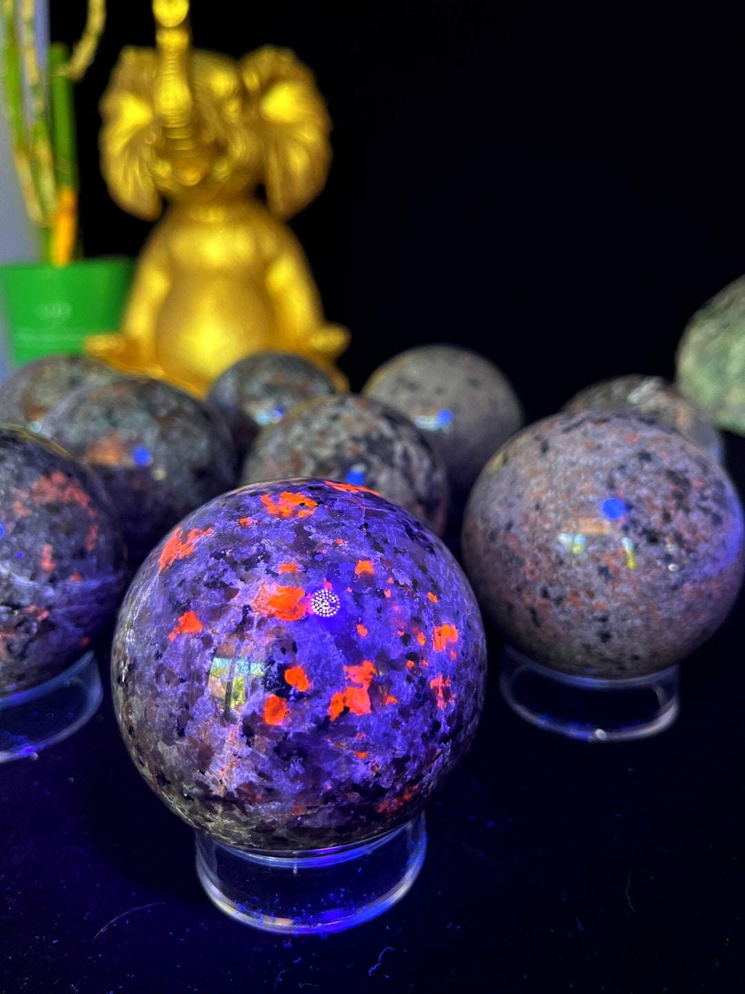 Yooperlite Spheres (2+ Inches) - Etsy