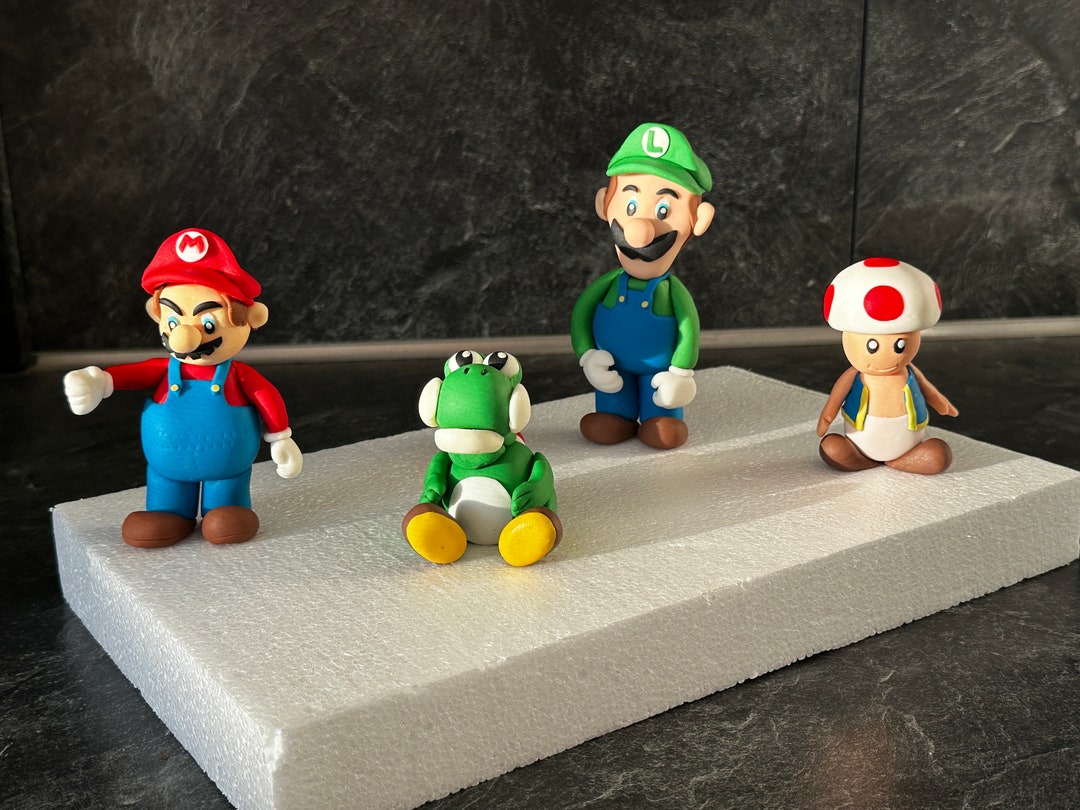 Cake Topper Mario Yoshi Luigi, Cake Topper, Fondant Topper, Cake ...