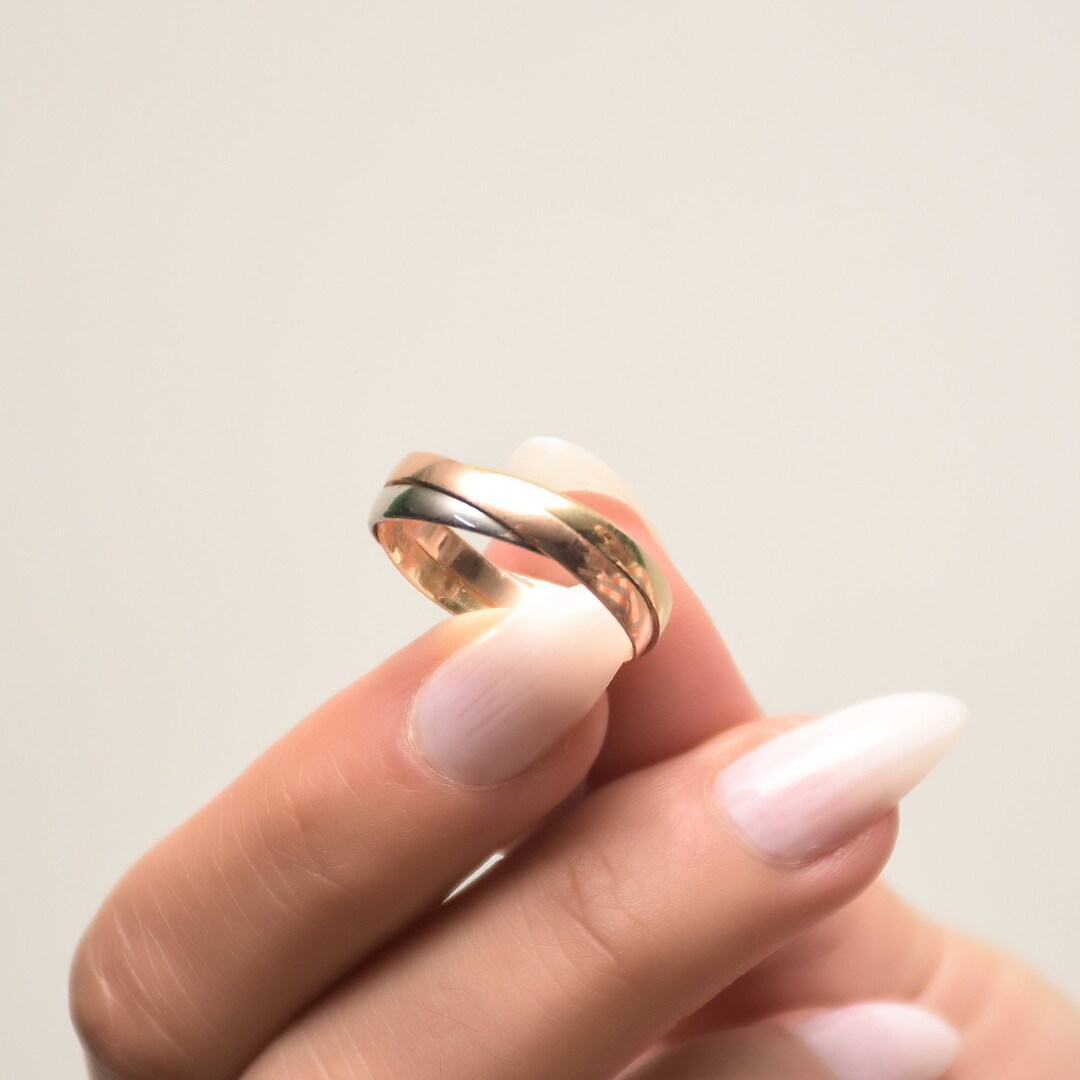 Tri Color Rolling Ring. 14k Triplet Ring. Interlocking Bands. Triple ...