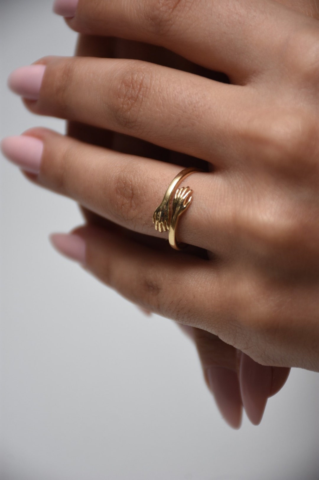 14K Gold Hug Ring, Unique Love Hugging Hands Ring, Hug Gold Ring ...