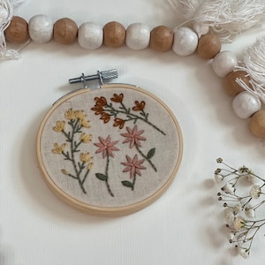 DIY 3-in-1 Beginner Embroidery Kit - 3 Inch Hoops - Mini Floral ...