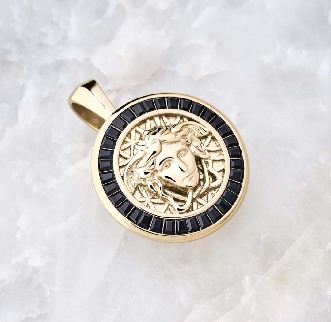 Gold Medusa Pendant - Etsy