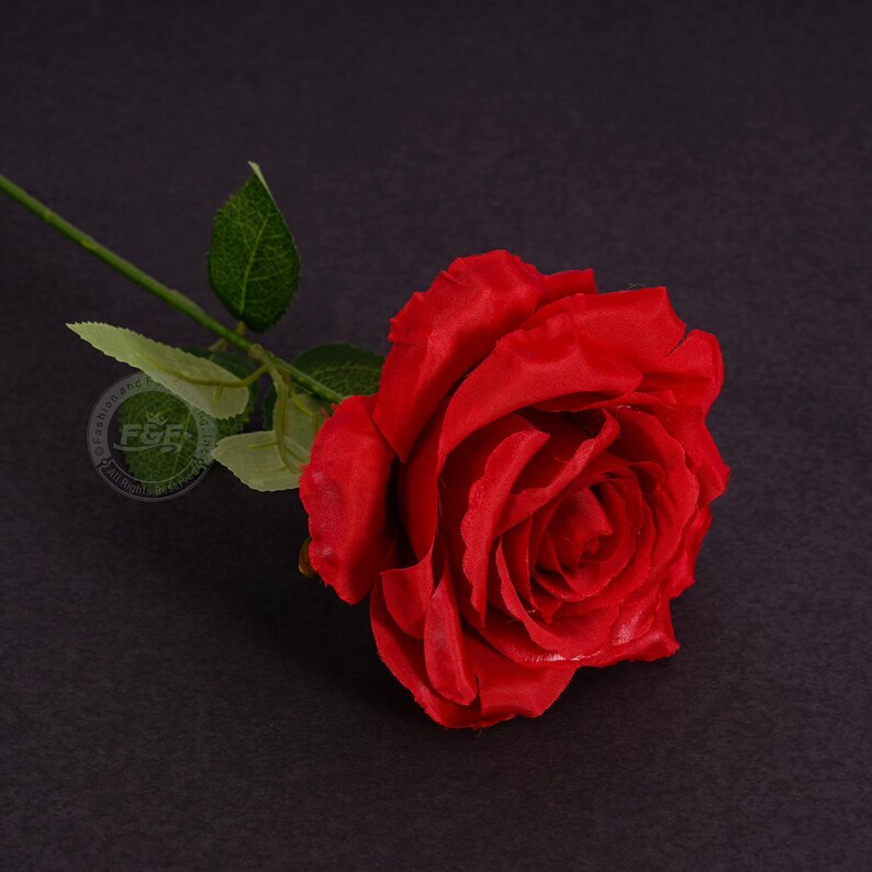 RED | Artificial Silk Rose Flowers,realistic Roses Bouquet Long Stem ...