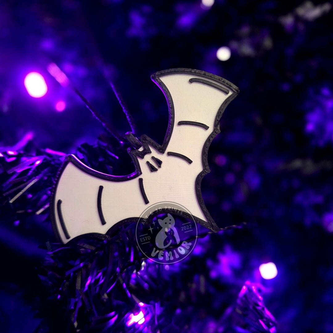 3D Bat Christmas Tree Ornament // Gothic Hexmas Halloween Yule ...